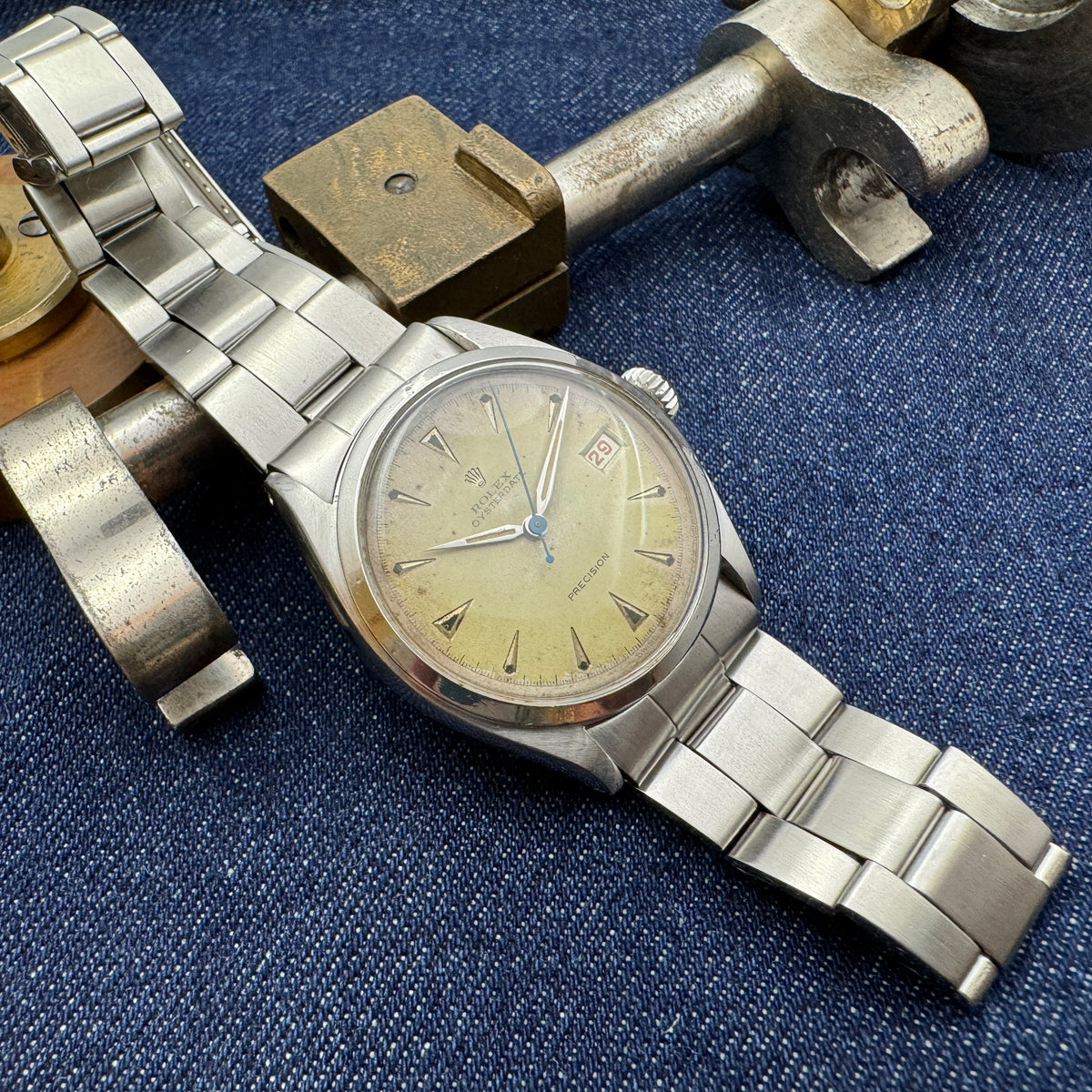 Rolex ロレックス オイスターデイト スーパーオイスターリューズ Ref.6094 手巻 50年製 – matsunotokeiten
